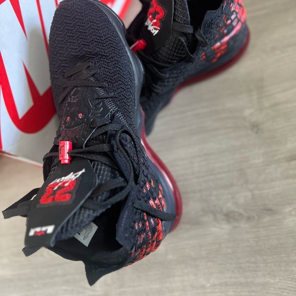 Nike | Shoes | Size 3 Men King James Lbj Classic Shoe | Poshmark